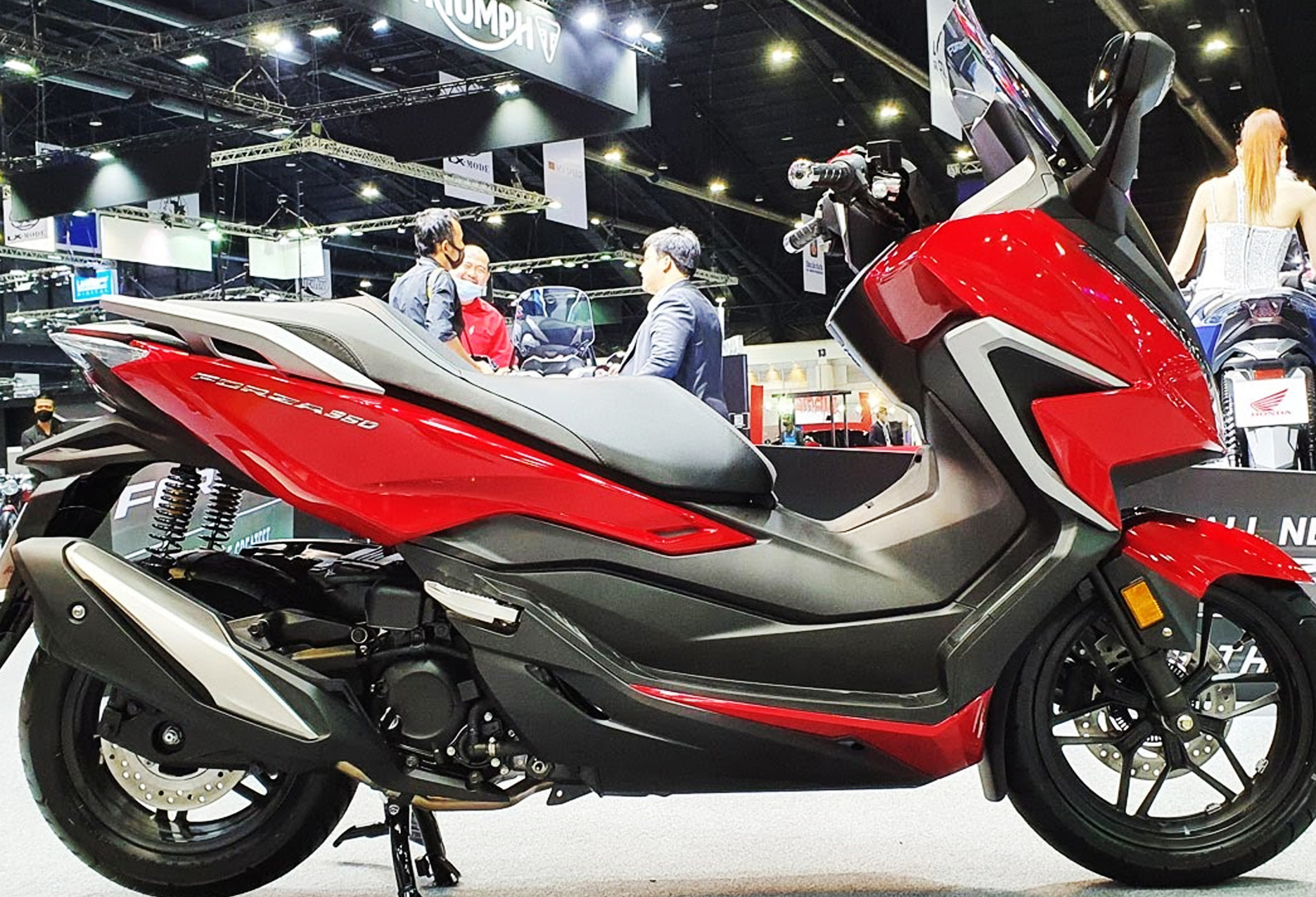 Video Teaser Disebar, Honda Forza Terbaru Bermesin Lebih Besar? | Info ...